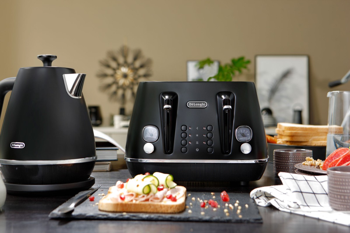 Delonghi Distinta Perla 4 Slice Toaster | Toasters | 100 Delonghi Distinta Perla 4 Slice Toaster | Toasters | 100